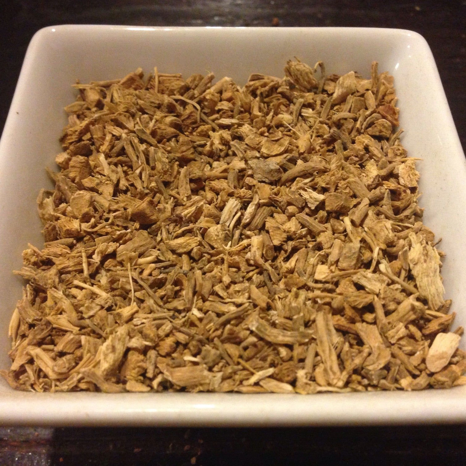 Butcher's Broom Root (Ruscus Aculeatus) – Botano